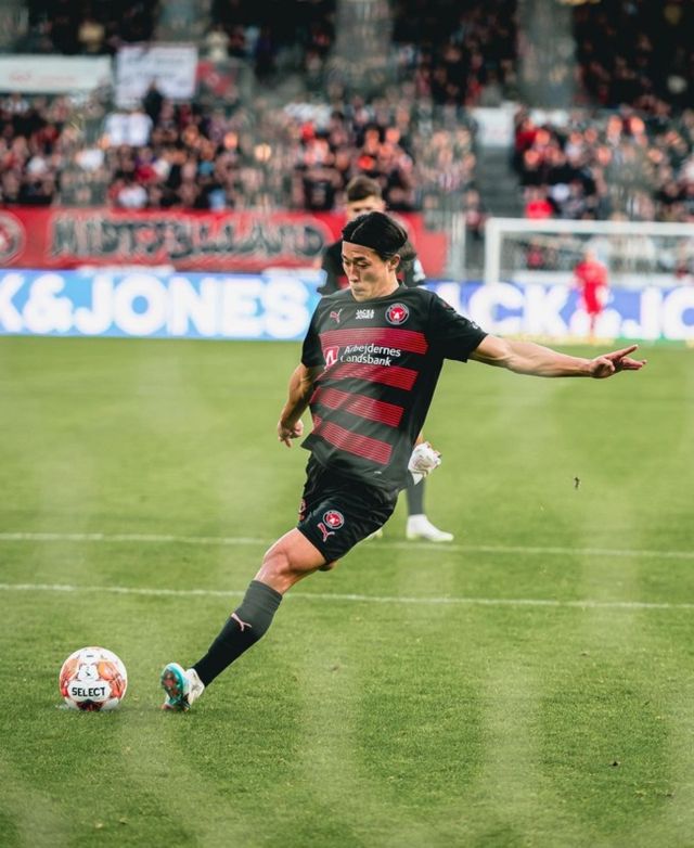 [UECL 리뷰] '조규성 PK 선제골 폭발' 미트윌란, 오모니아에 5-1 대승...플레이오프 진출 쾌거