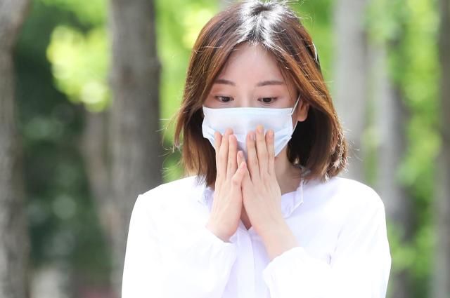 경찰, '마약혐의' 남양유업 3세 황하나 구속영장신청...도피 과정도 수사