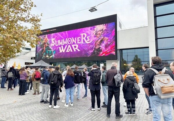 컴투스 'SWC2025' 파리 월드 파이널 피날레 시작