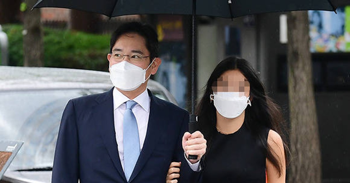 "축하해요" 이재용 부회장, 딸과 함께 정의선 회장 장녀 결혼식 참석