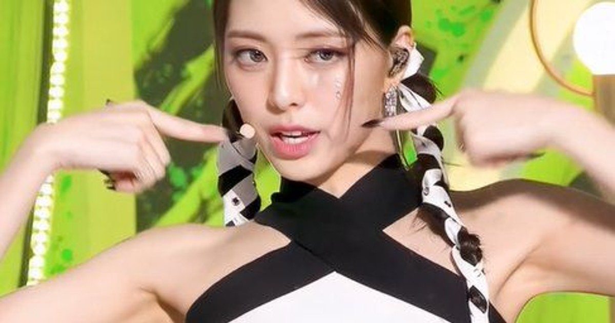 너무 타이트한 반바지 있지 유나 꿀벅지