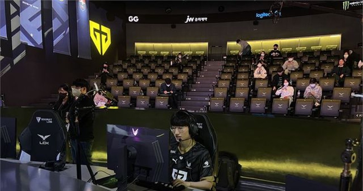 [LCK PO] 젠지, T1에 반격 성공…3세트 역전승