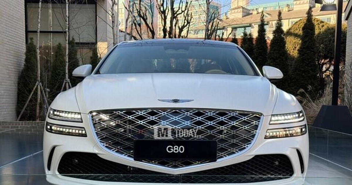 "같은 6천만원대 선택은?" 제네시스 G80 부분변경 VS 볼보 S90 살펴보니