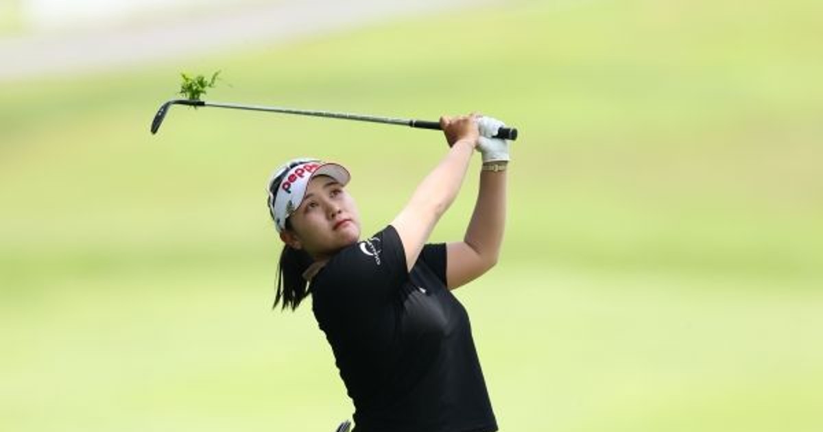 [KLPGA]김희지, 첫 우승시동...블루캐니언 첫날 6언더파 단독선두