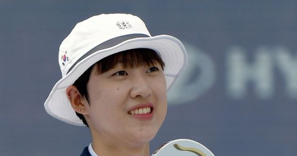 ‘매국노 발언 논란 안산 결국 사과 “마음의 상처 입으신 모든 분들께 사과”