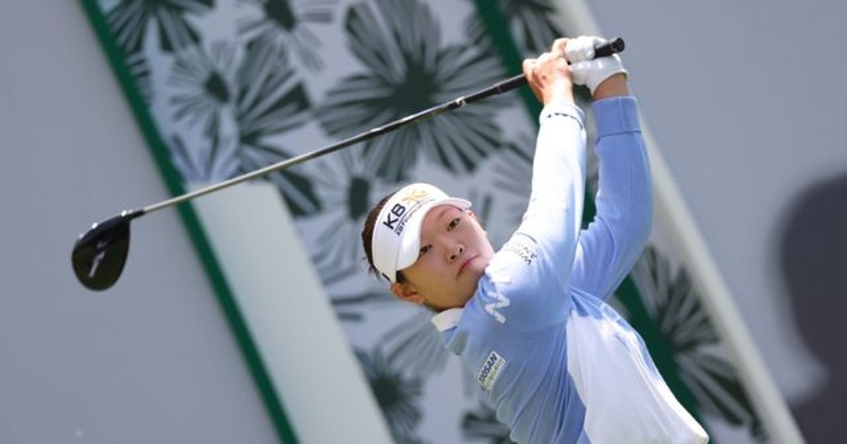 제46회 KLPGA 챔피언십 1R, 공동3위 방신실 "작년에 제 이름을 알렸던 대회라 기분 좋아요"