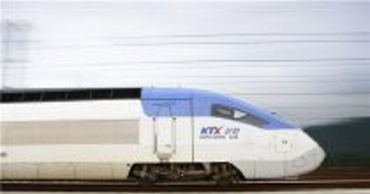 코레일, 운행 중 KTX 바퀴 궤도 이탈…열차 지연