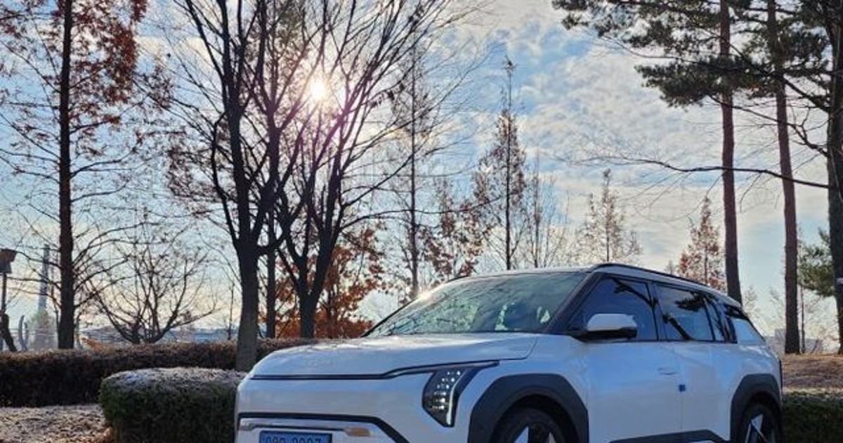 [시승기] 넓고 멀리 가는 기아 EV3... 소형 전기SUV '정석'